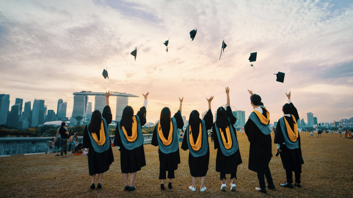 Why, How and Where: An Internship After Graduation | CRCC Asia